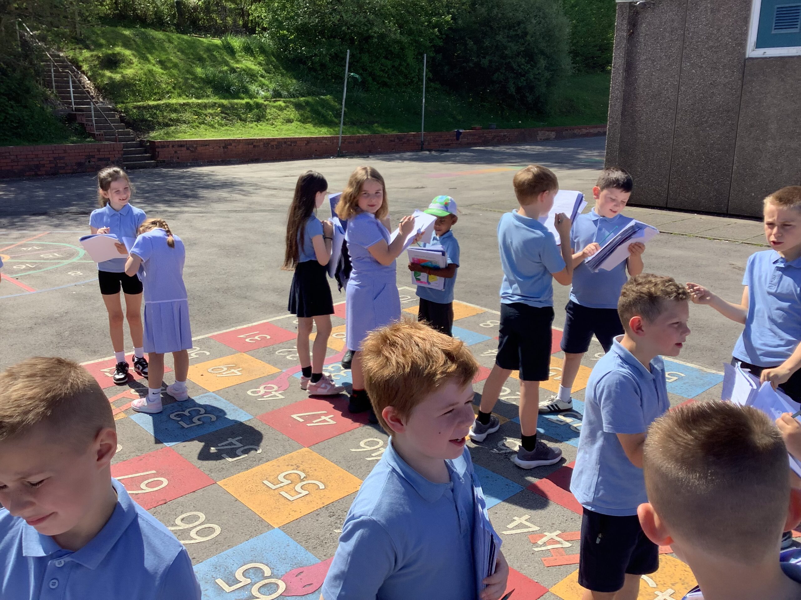 Collecting data – Tonnau Primary School